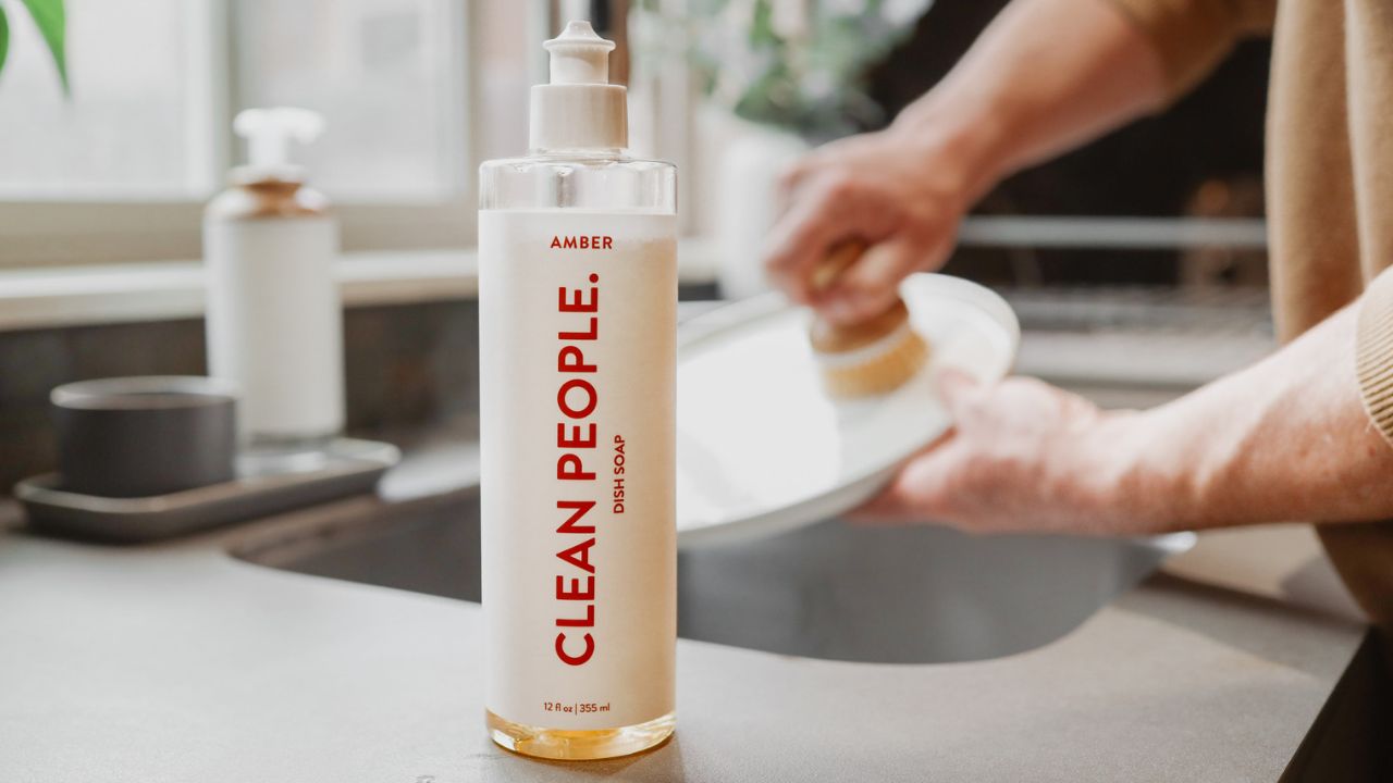 Cleaning Basics: Are Your Dishes Really Clean? - Clean People